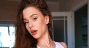 (2025) Sofia Simens Wiki/Bio, Age, Height, Weight