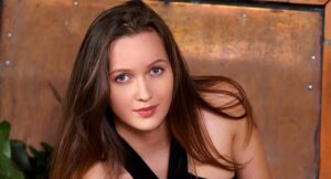 (2025) Stacy Cruz Wiki/Bio, Age, Height, Weight