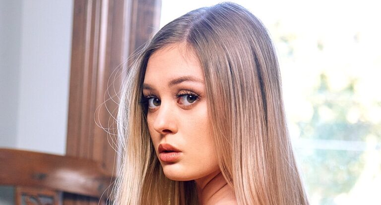 (2025) Amber Moore Bio, Age, Height, Net Worth